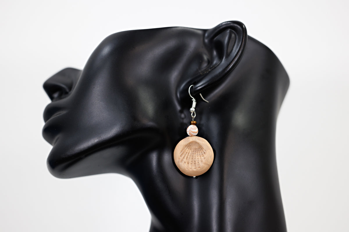 Cecelia Slade 'Sea Shells 3' 2023 – Umi Arts