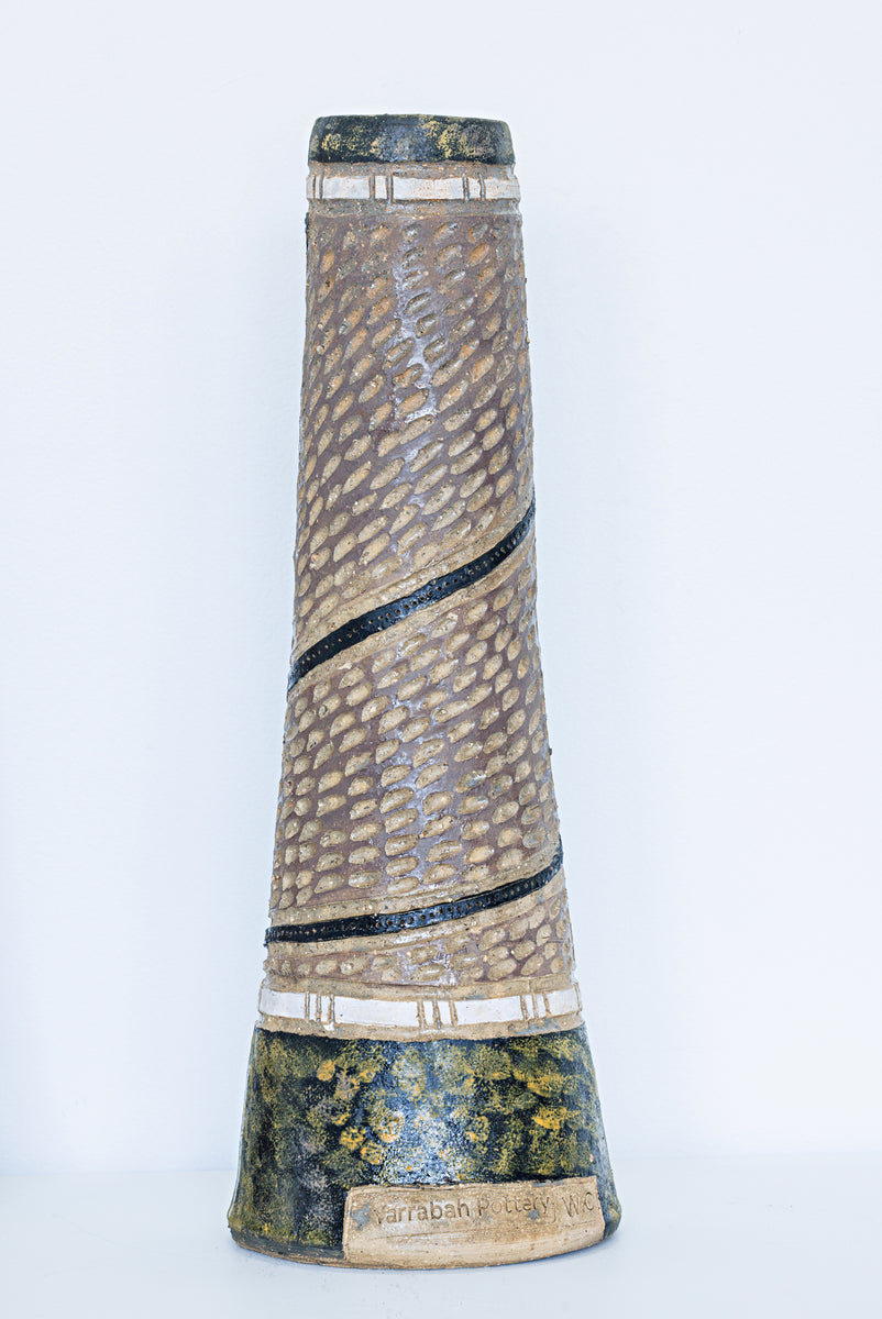 Wayne Connolly 'Standing Tall #2' (Ceramic) – Umi Arts